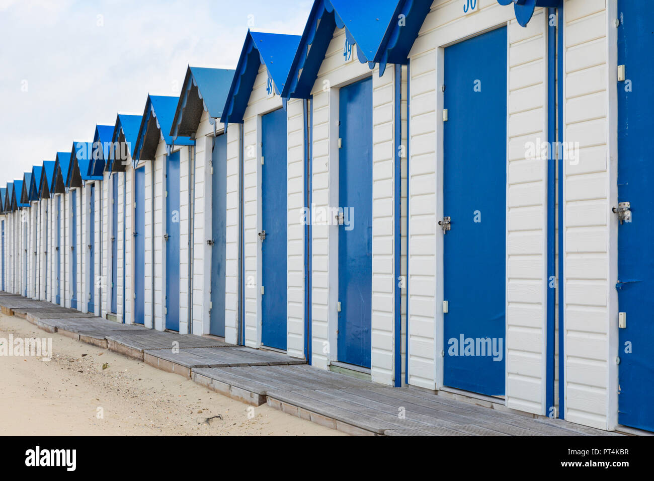 Wooden Beach Hut High Resolution Stock Photography and Images - Alamy