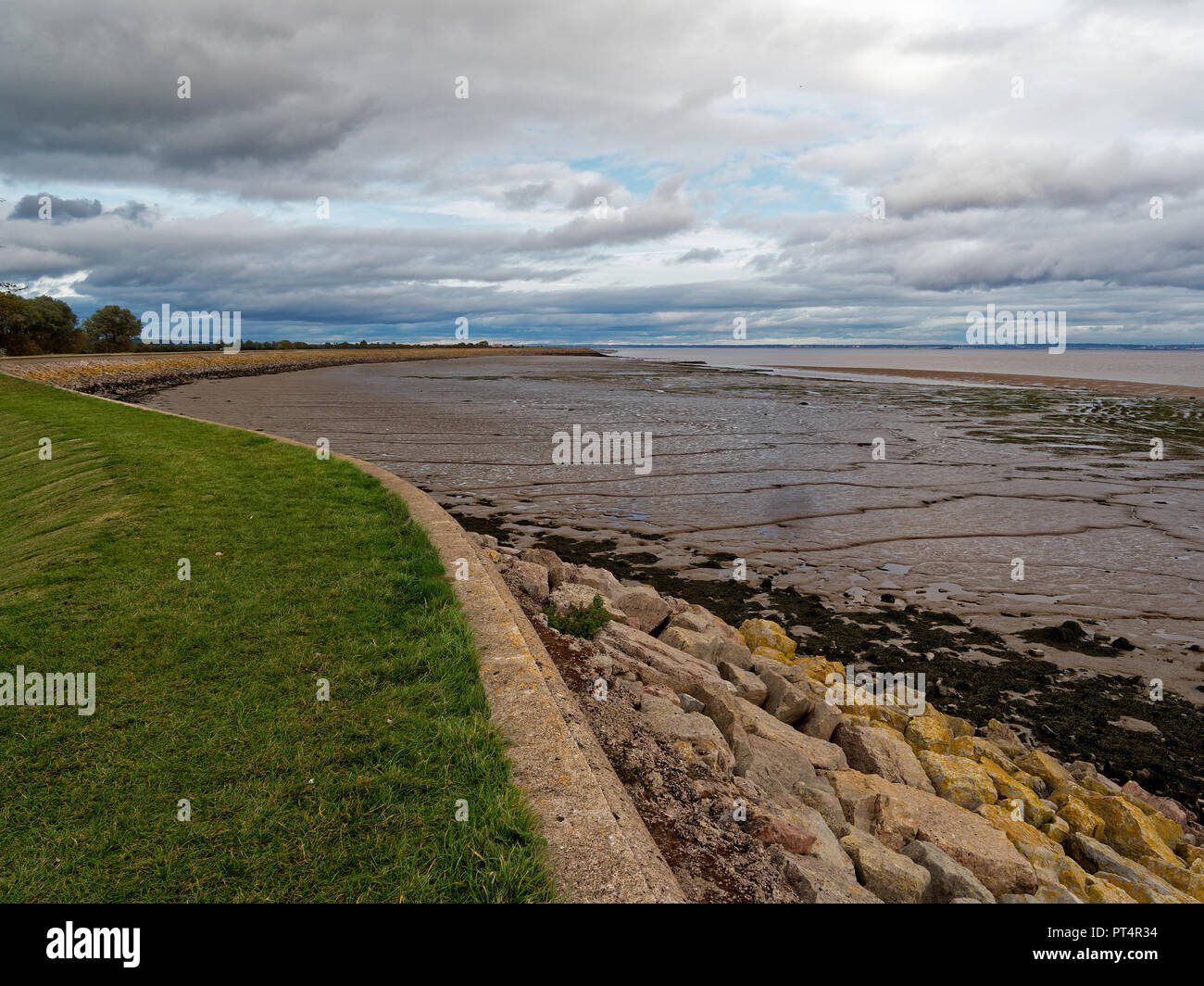 Goldcliff hi-res stock photography and images - Alamy