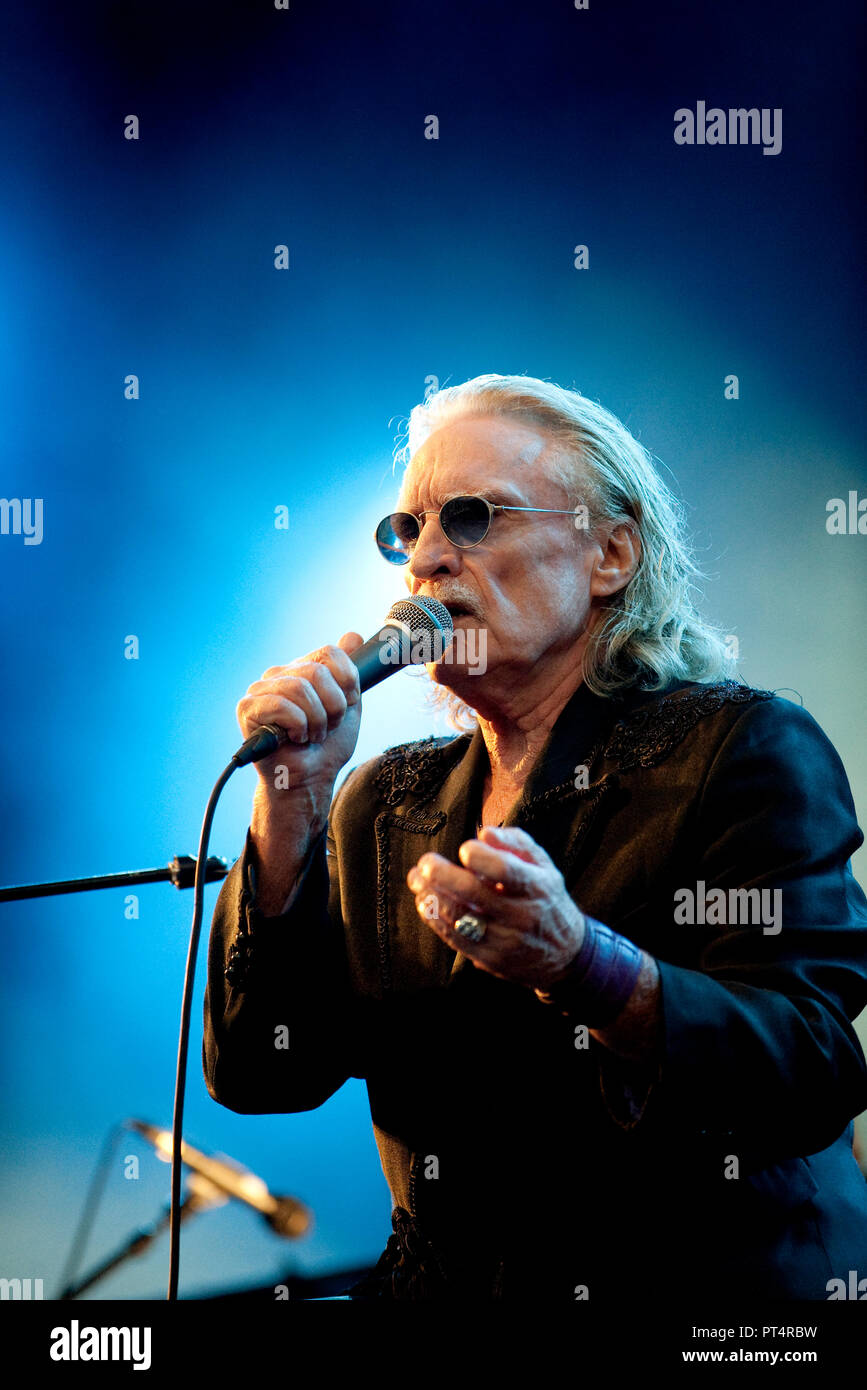 French singer christophe bevilacqua hi-res stock photography and images ...