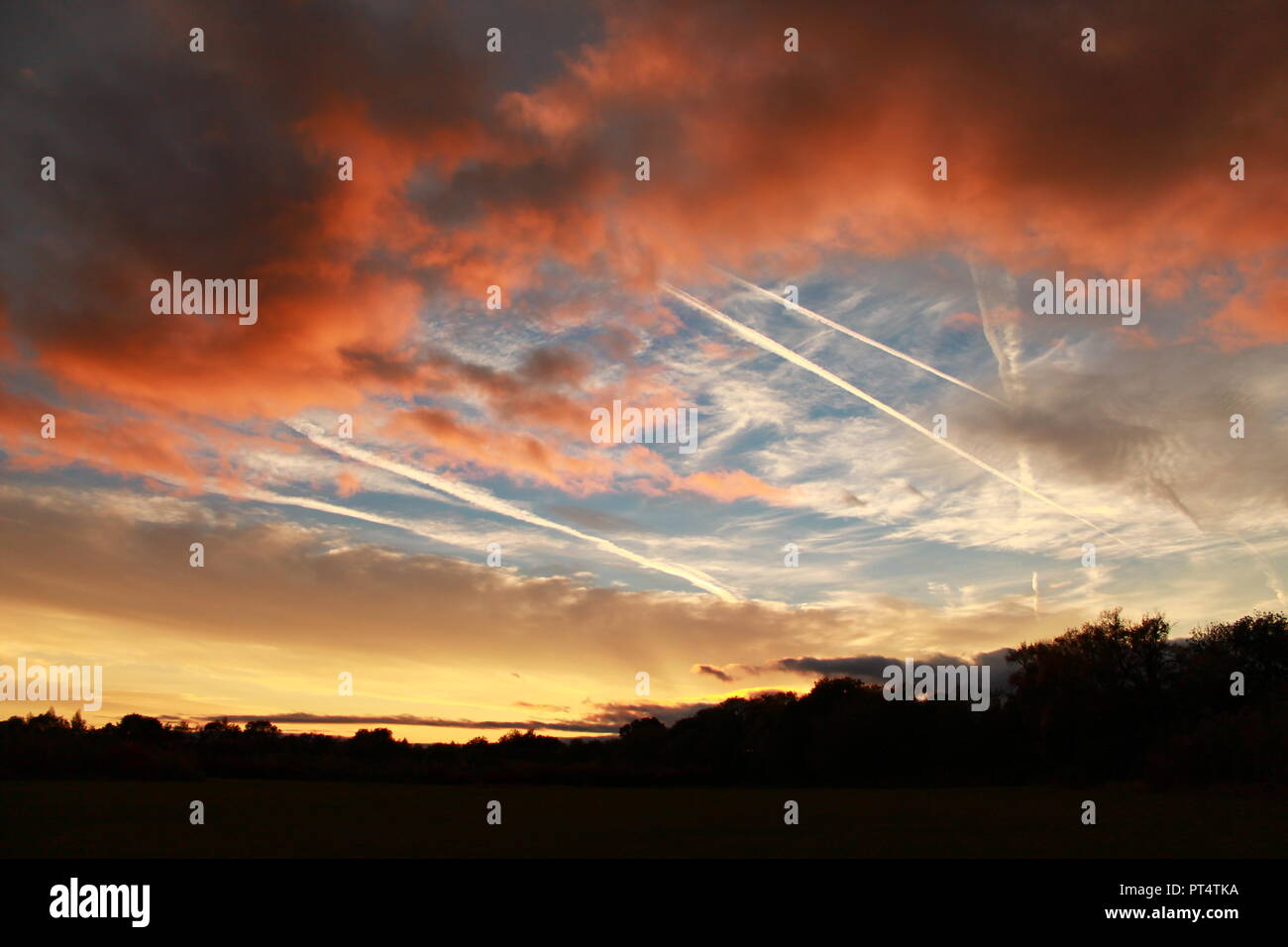 The colors of sunset hi-res stock photography and images - Alamy