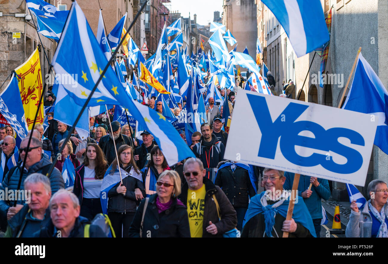 All under one banner independence march hi-res stock photography and ...