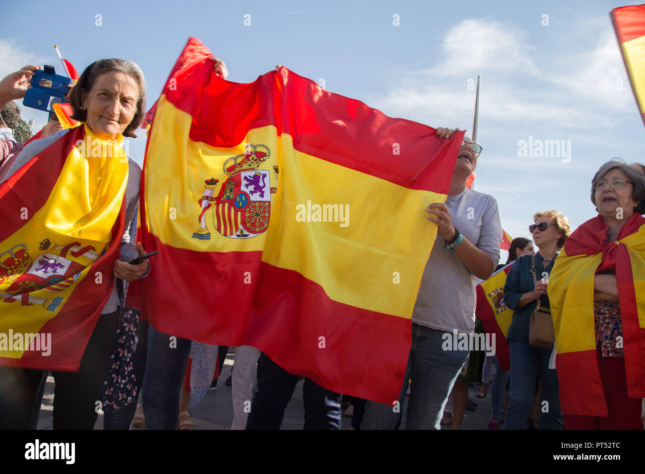 Spanish falangist hi-res stock photography and images - Alamy