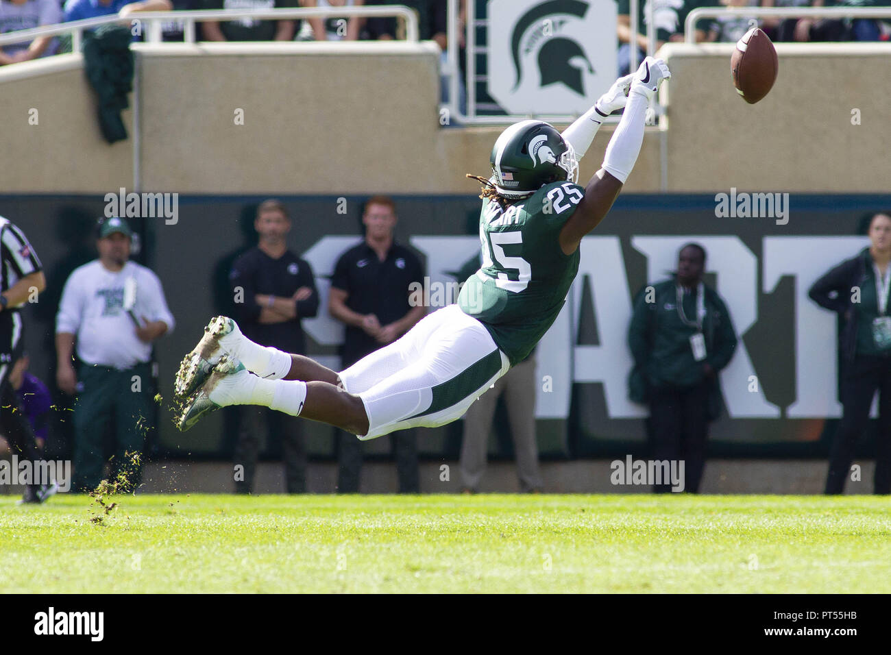 Darrell stewart hi-res stock photography and images - Alamy