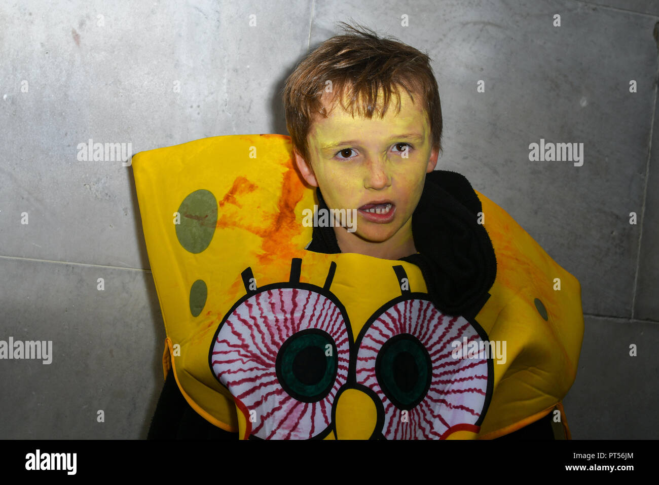 London, UK. 6th October 2018. People dresses up Zombie fund raising for ...