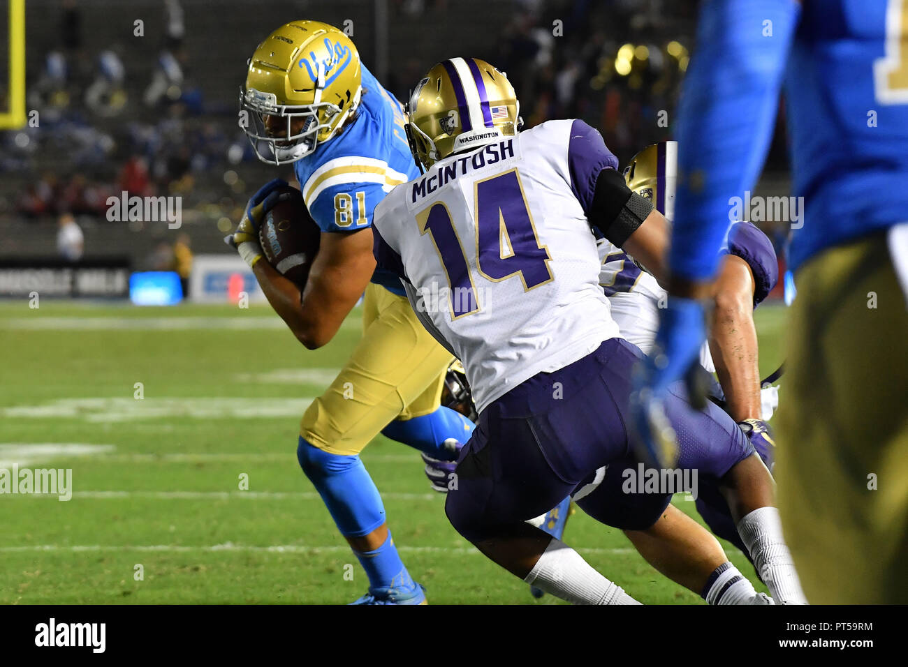 Pasadena, CA. 6th Oct, 2018. UCLA Bruins tight end Caleb Wilson #81 ...