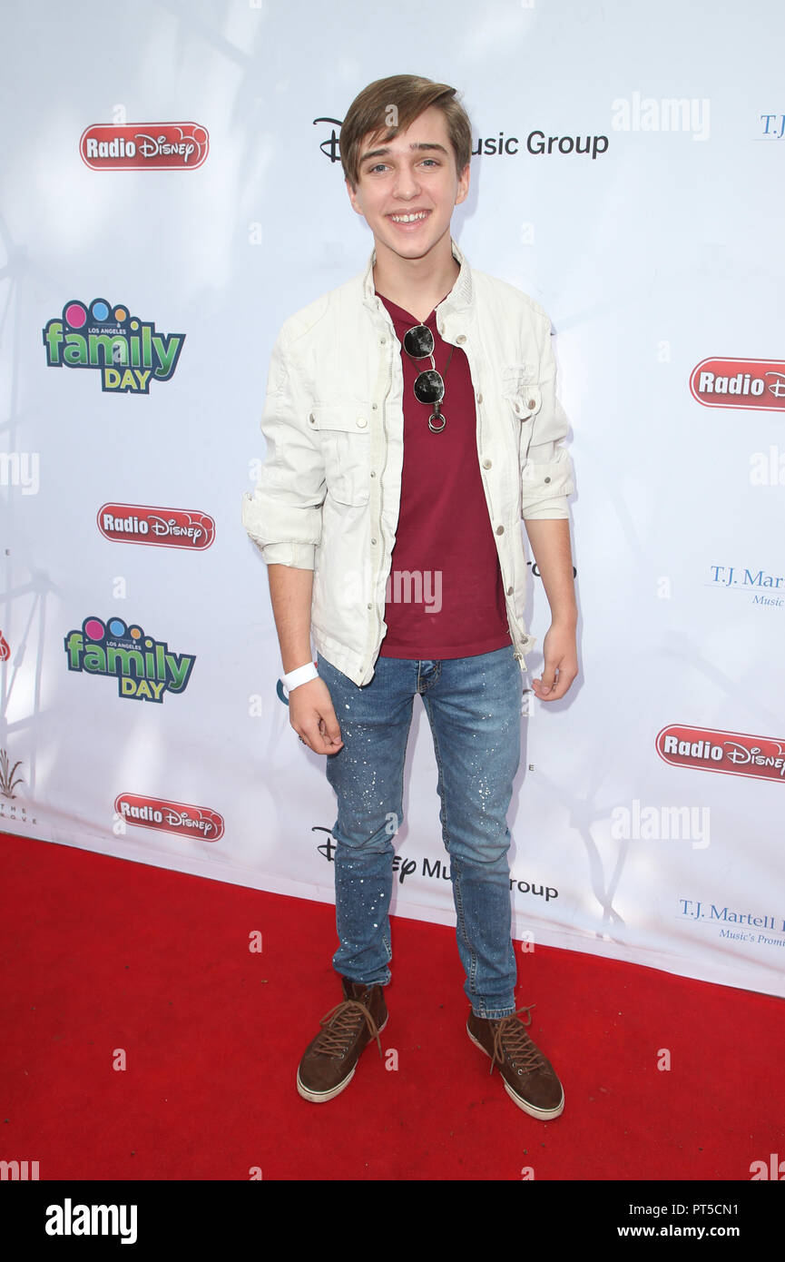 Michael campion hi-res stock photography and images - Alamy