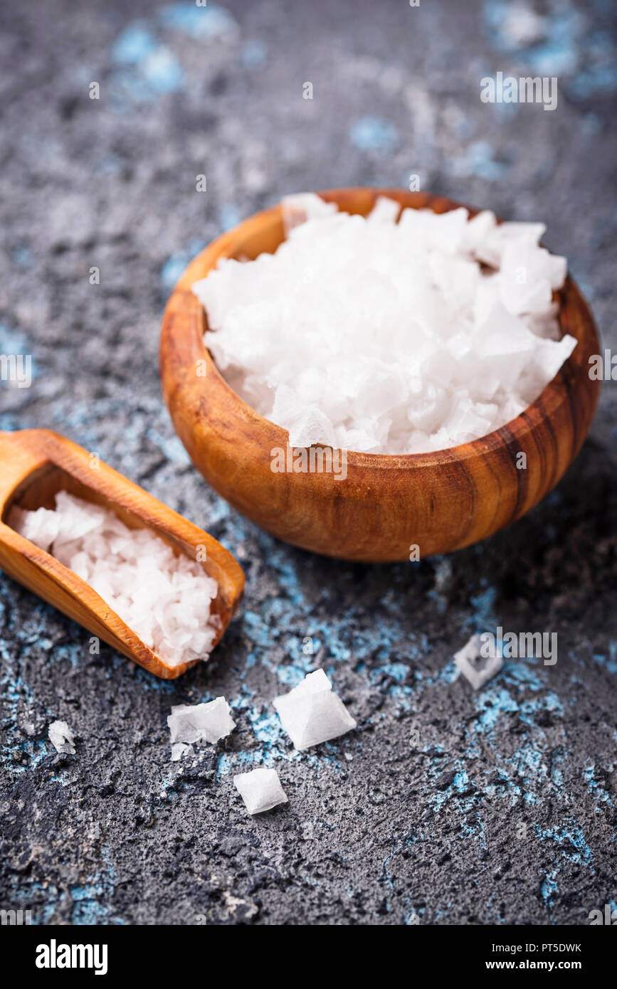 Pyramid flakes of sea salt Stock Photo - Alamy