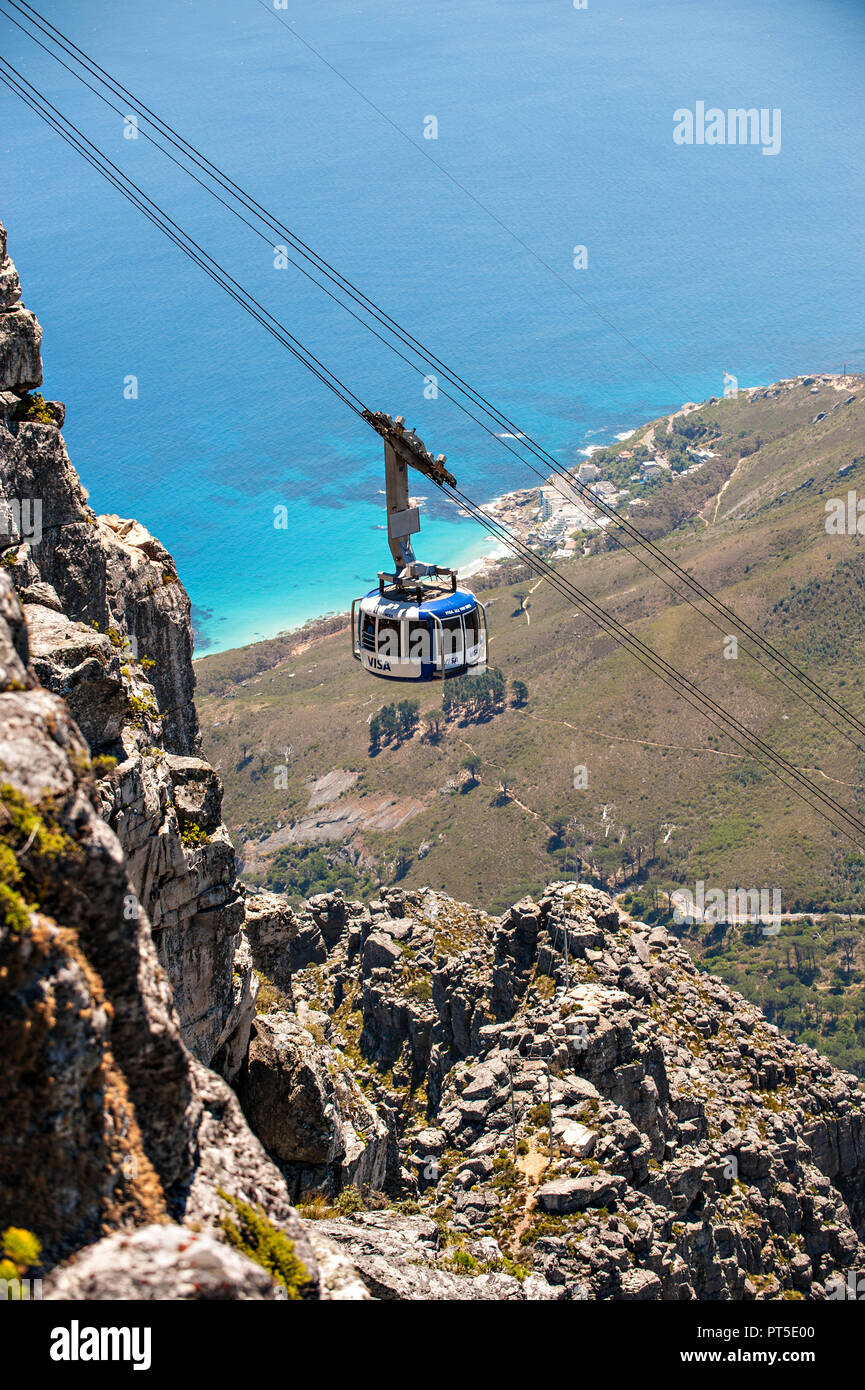 Cable Car transport to the top of table mountain in Cape Town, South ...