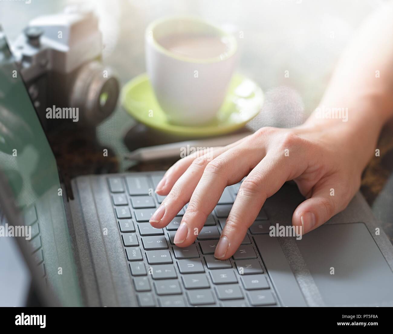 Computer camera notebook pen hi-res stock photography and images - Alamy