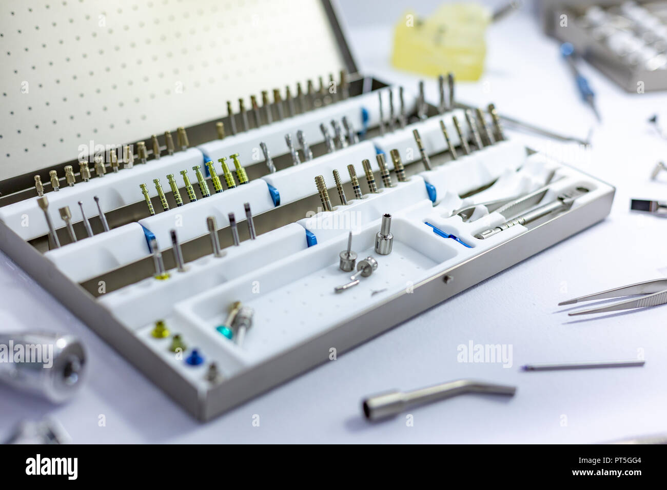 Tools and equipment for orthopedic and surgical reconstruction of the ...