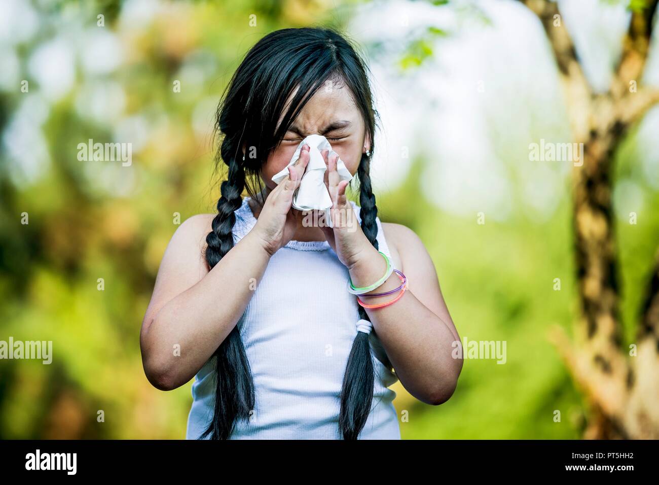 Children girl hi-res stock photography and images - Alamy