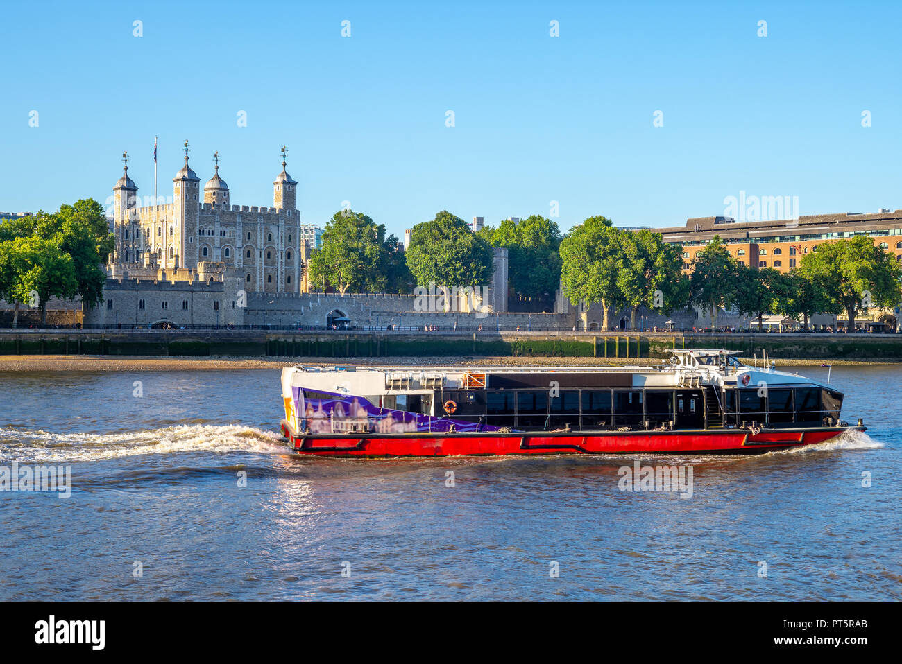 tower of london by river thames in london, UK Stock Photo - Alamy
