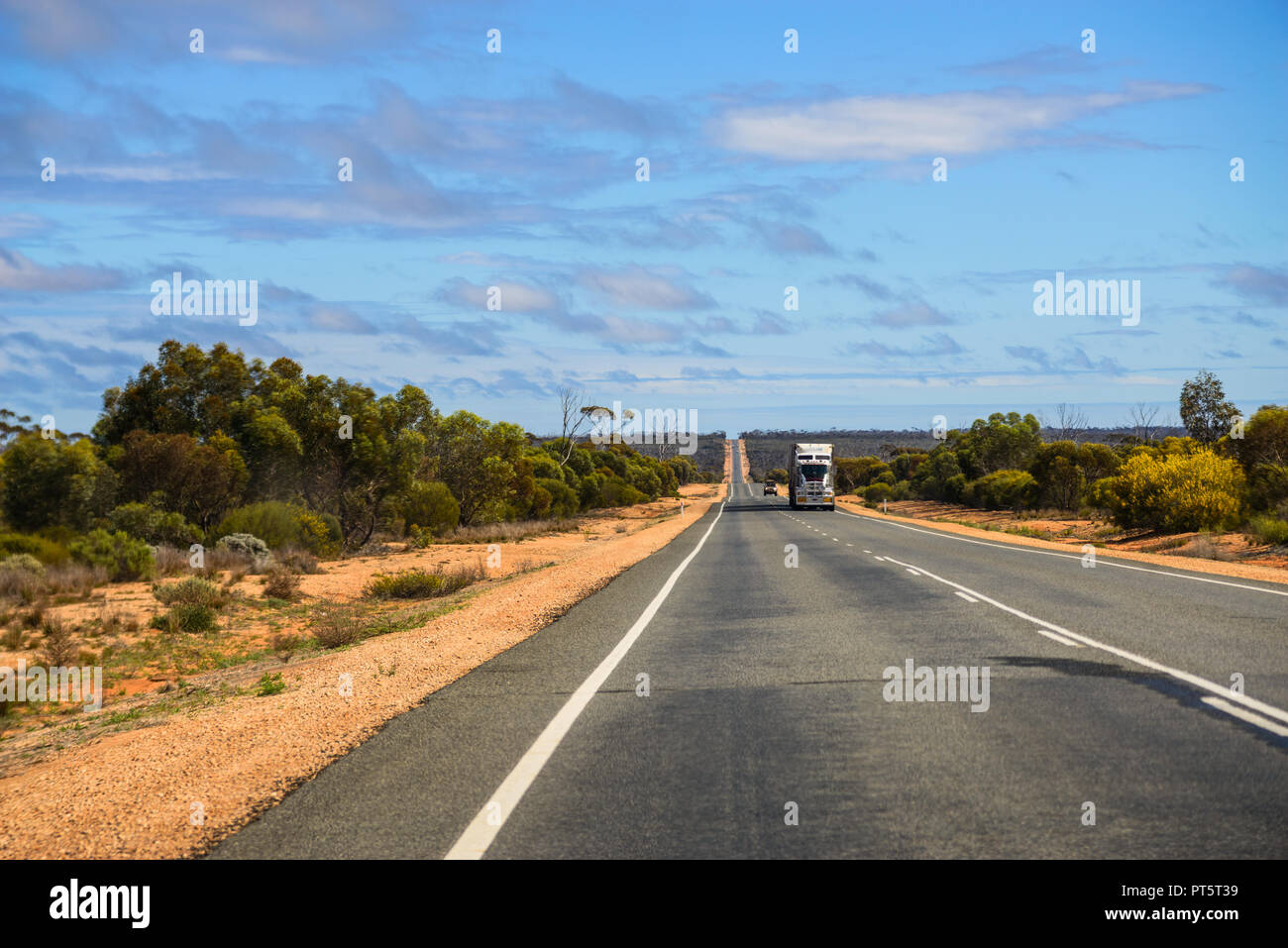 90 Mile Straight, Australias longest straight road, Western Australia ...