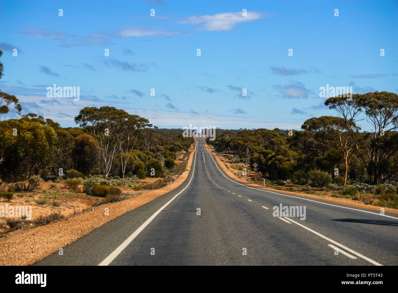90 Mile Straight, Australias longest straight road, Western Australia ...