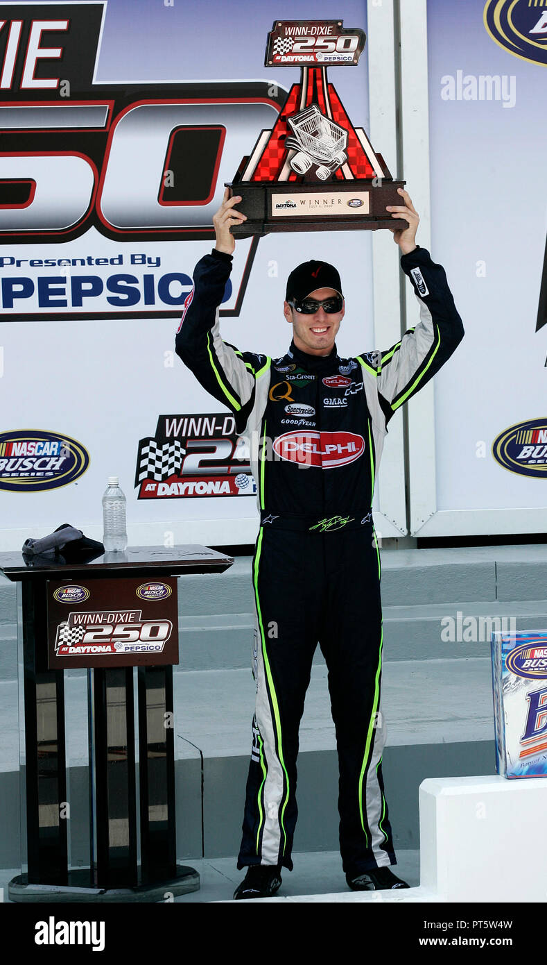 Kyle busch 2007 hi-res stock photography and images - Alamy