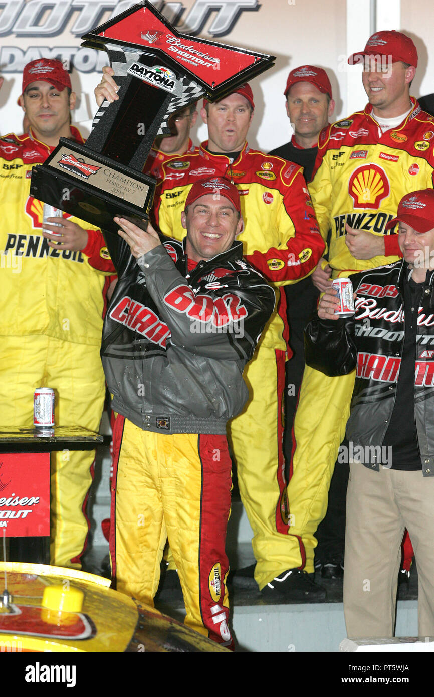 Budweiser shootout hi-res stock photography and images - Alamy