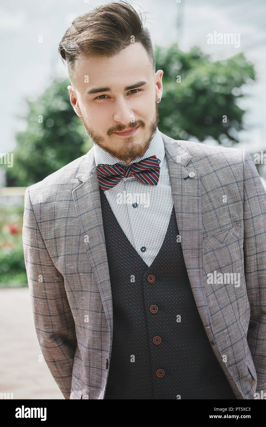 Businessman fashion hi-res stock photography and images - Alamy