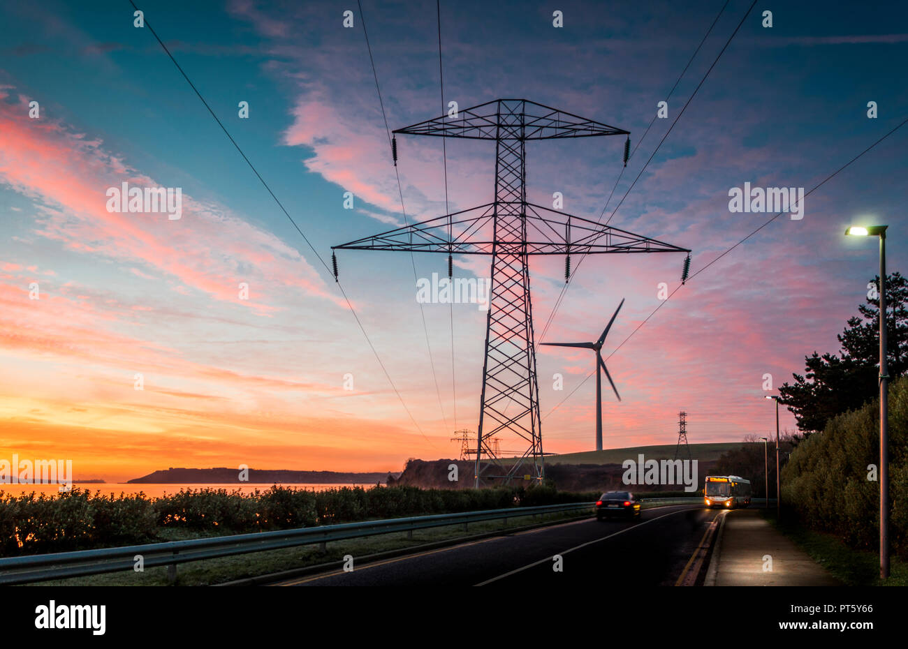 Electricty pylons ireland hi-res stock photography and images - Alamy
