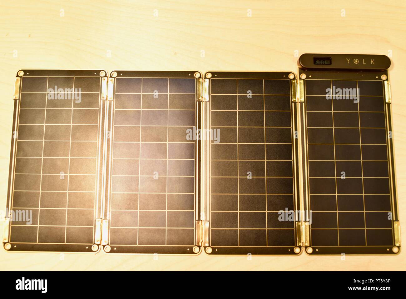 Black solar pv panels hi-res stock photography and images - Alamy