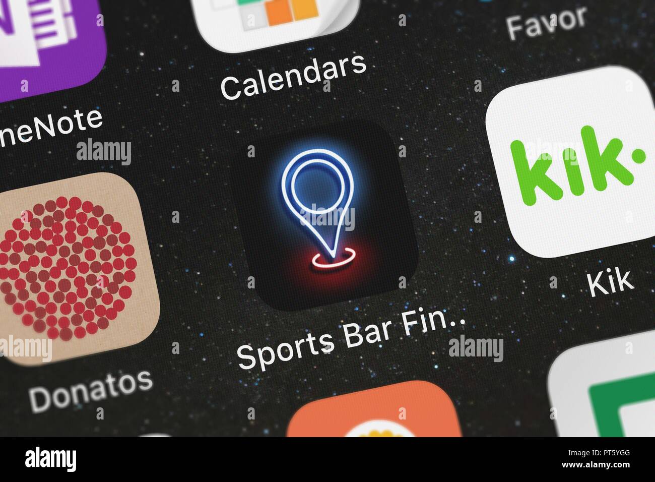 Sports bar finder hi-res stock photography and images - Alamy