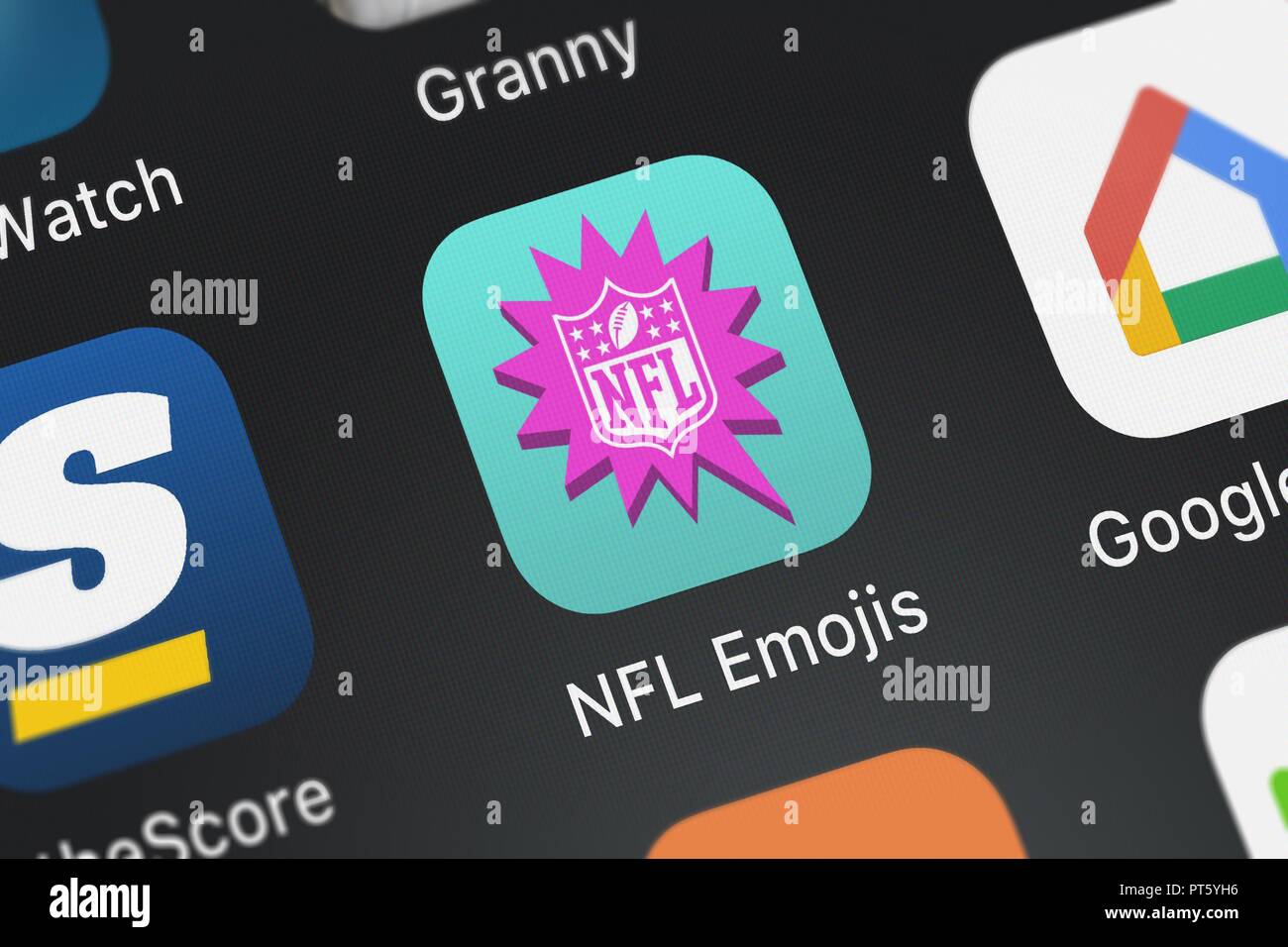 Nfl emojis hi-res stock photography and images - Alamy