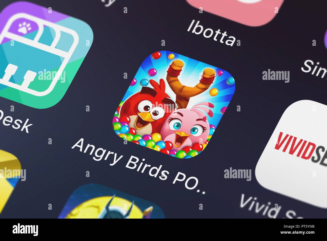 Angry birds pop hi-res stock photography and images - Alamy
