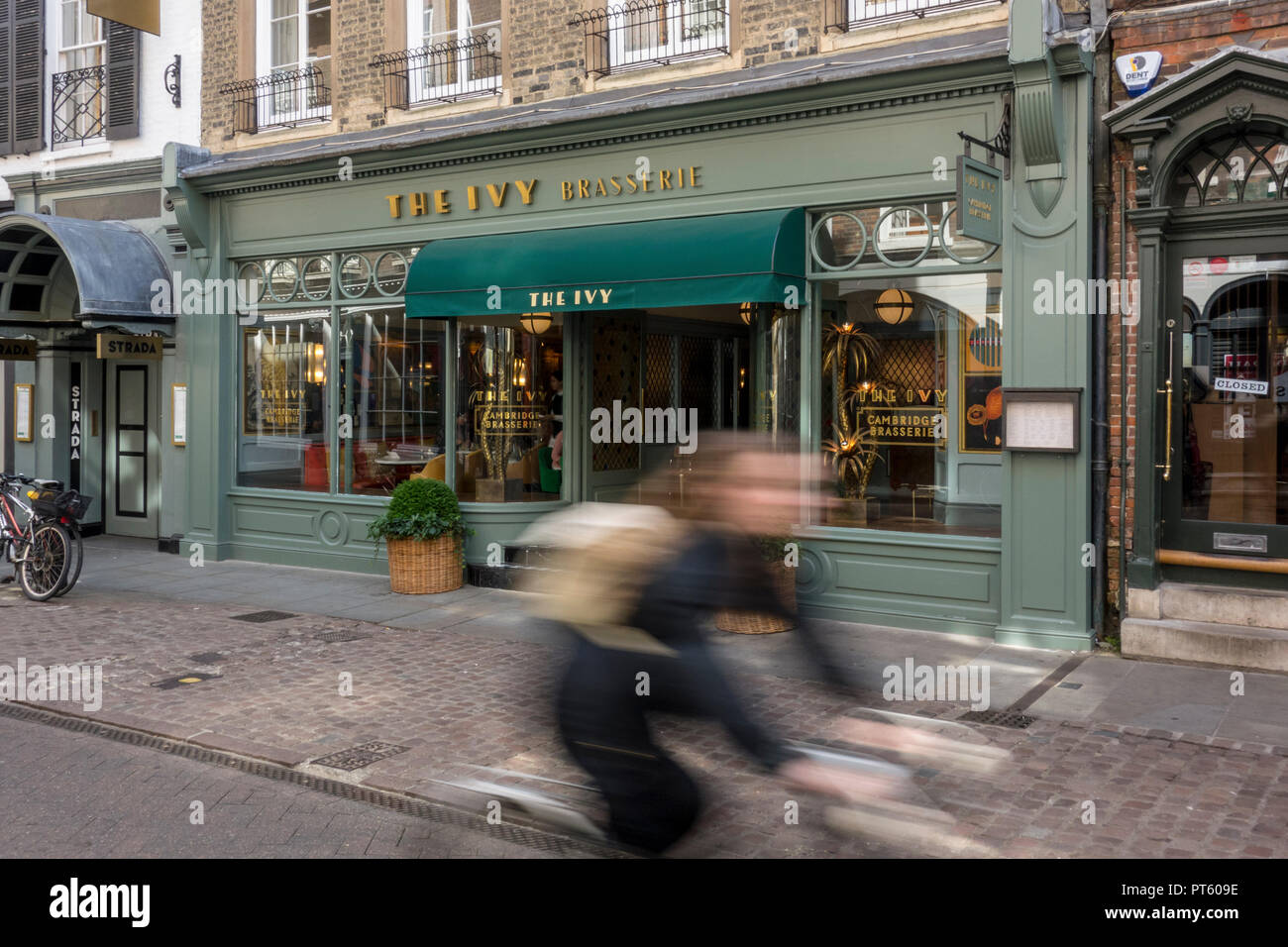 The ivy cambridge brasserie hi-res stock photography and images - Alamy