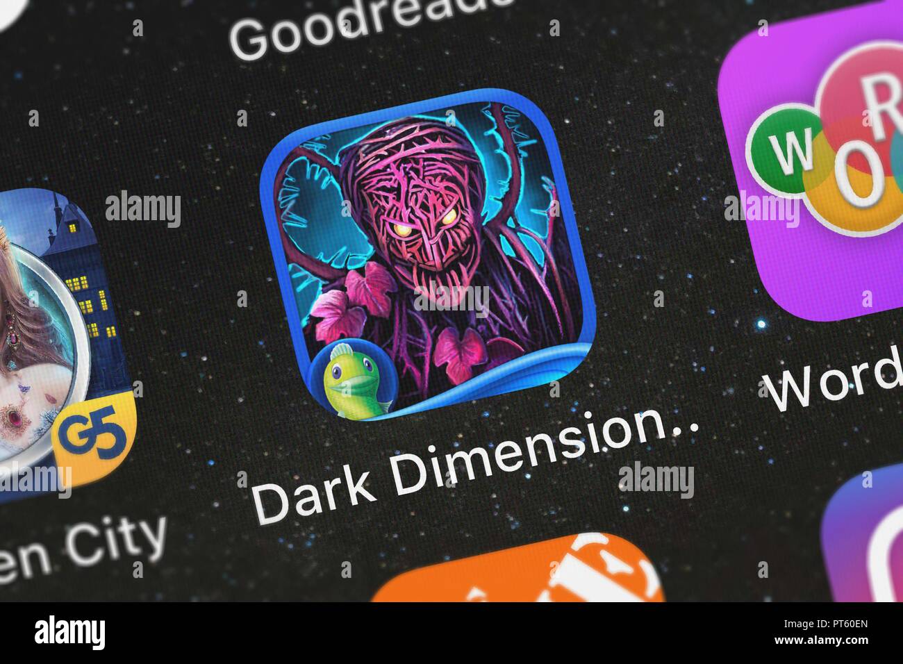 Big dimensions hi-res stock photography and images - Alamy