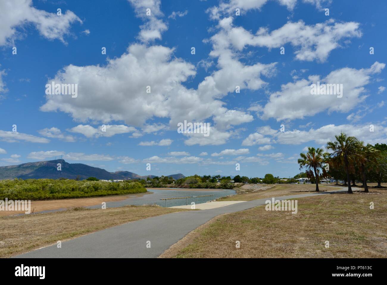 Australian cycling scenes hi-res stock photography and images - Alamy