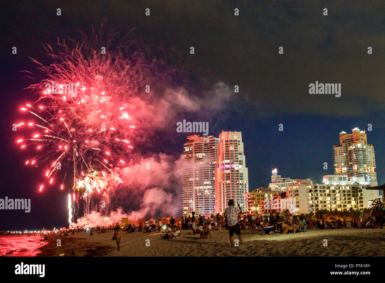 High rise fourth hi-res stock photography and images - Alamy