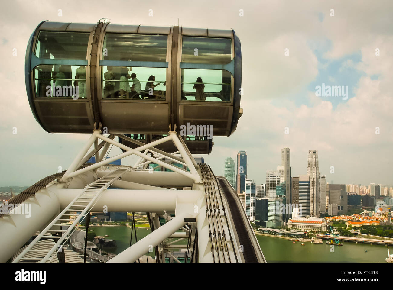 Singapore Flyer cabin Stock Photo - Alamy