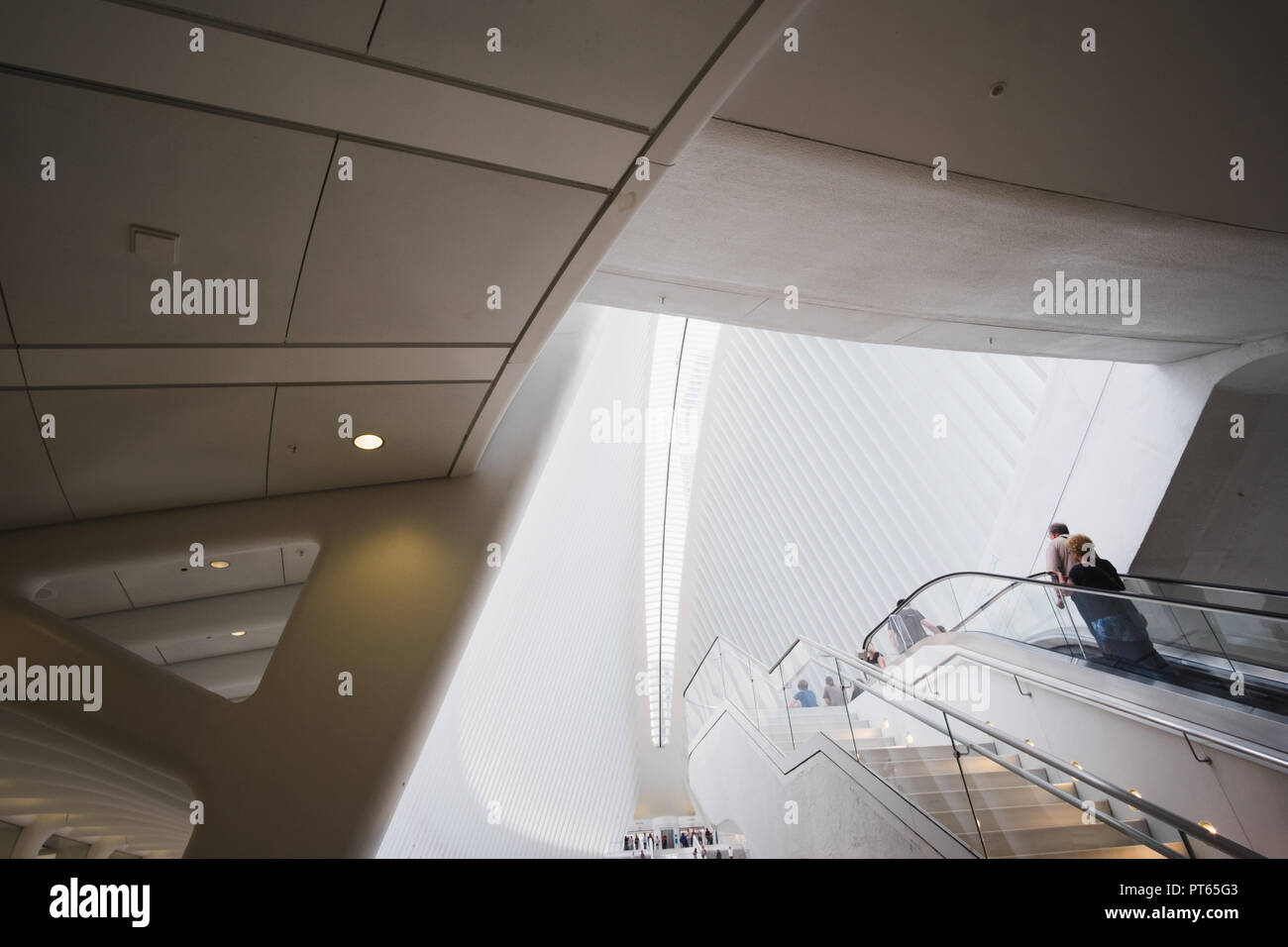 Oculus station on Manhattan Stock Photo - Alamy