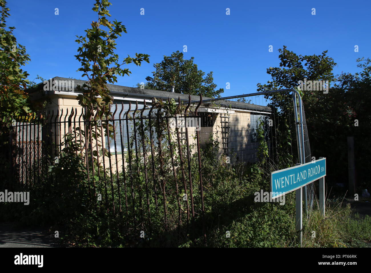 Prefabs on the Excalibur Estate, Catford, Lewisham, London Stock Photo ...