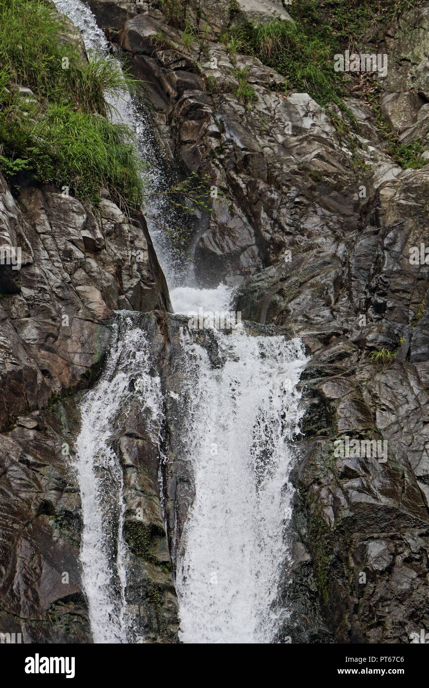 Nunobiki waterfall hi-res stock photography and images - Alamy