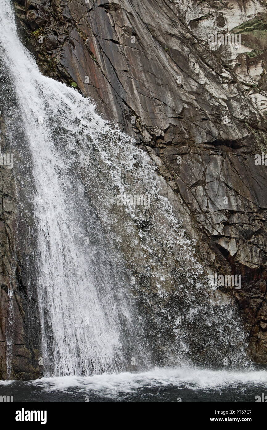 Nunobiki falls hi-res stock photography and images - Alamy