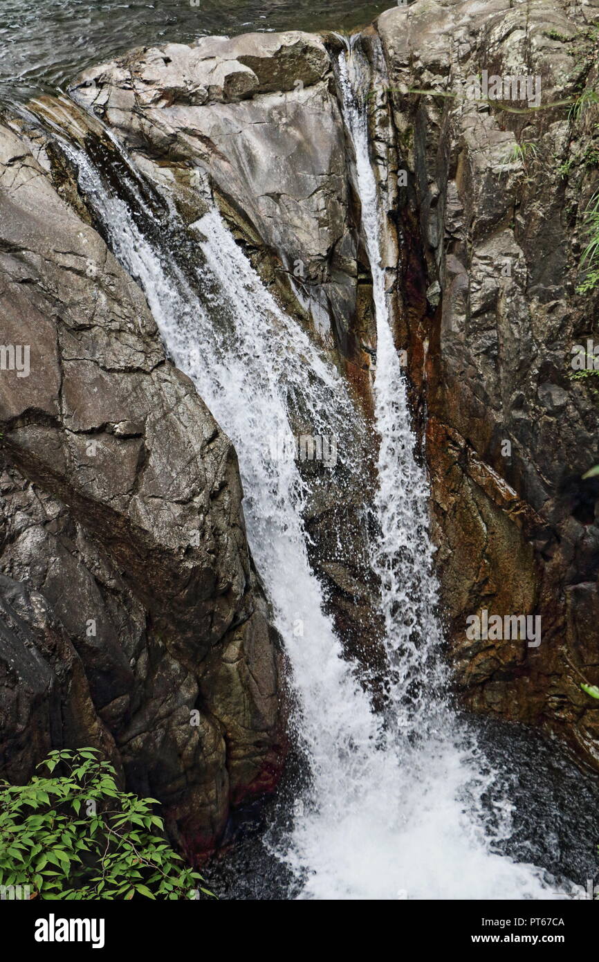 Nunobiki waterfall hi-res stock photography and images - Alamy