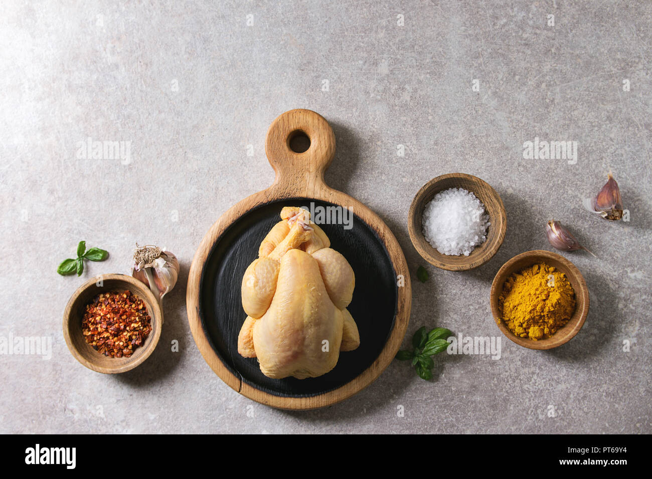 Raw uncooked chicken Stock Photo - Alamy
