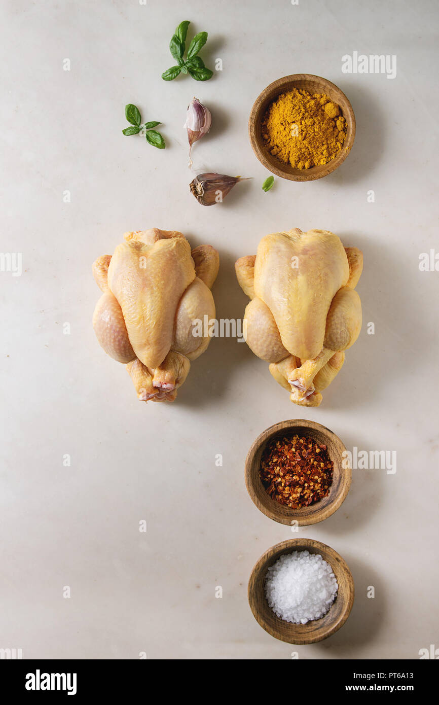 Raw uncooked chicken Stock Photo - Alamy