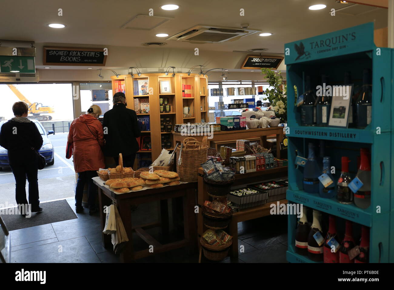 Tourist gift shop, Padstow, Cornwall Stock Photo - Alamy