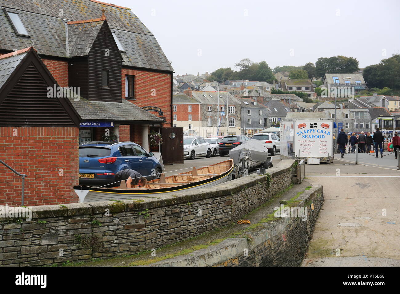 Snappy Crab Seafood stall Stock Photo - Alamy