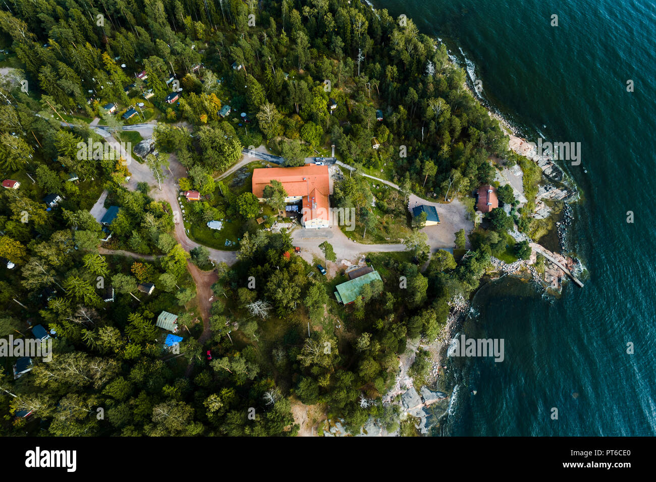 Aerial view of Lauttasaari and the small cottages in the forest ...