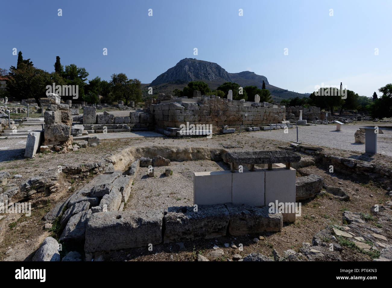 Bema hi-res stock photography and images - Alamy