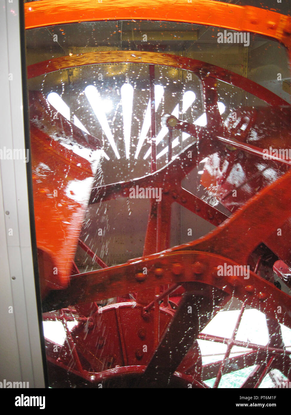 PROPELLORS OF OLD ENGINE FROM 1901 STILL IN OPERATION ON FERRY BOAT ...