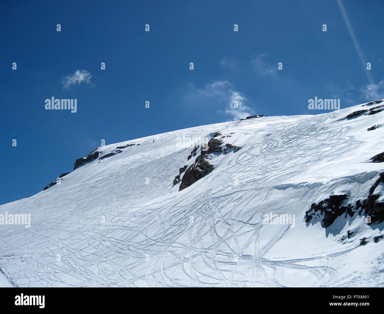 Ski tracks in blue hi-res stock photography and images - Alamy
