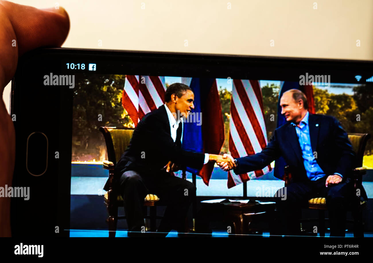 Cover photo of President Barack Obama and Vladimir Putin account on ...