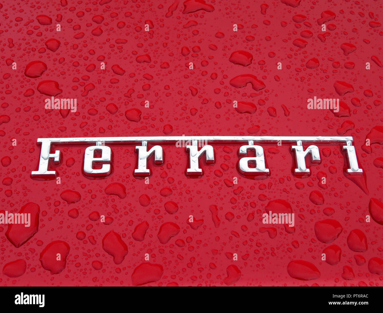 Red Ferrari Logo High Resolution Stock Photography and Images - Alamy