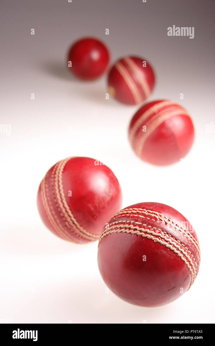 Cricket bat illustration vector hi-res stock photography and images - Alamy