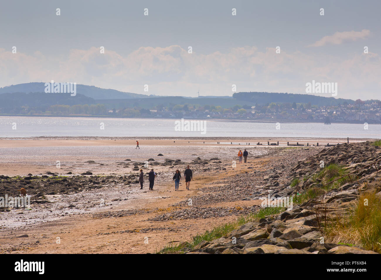 Walk sandy beach hi-res stock photography and images - Alamy