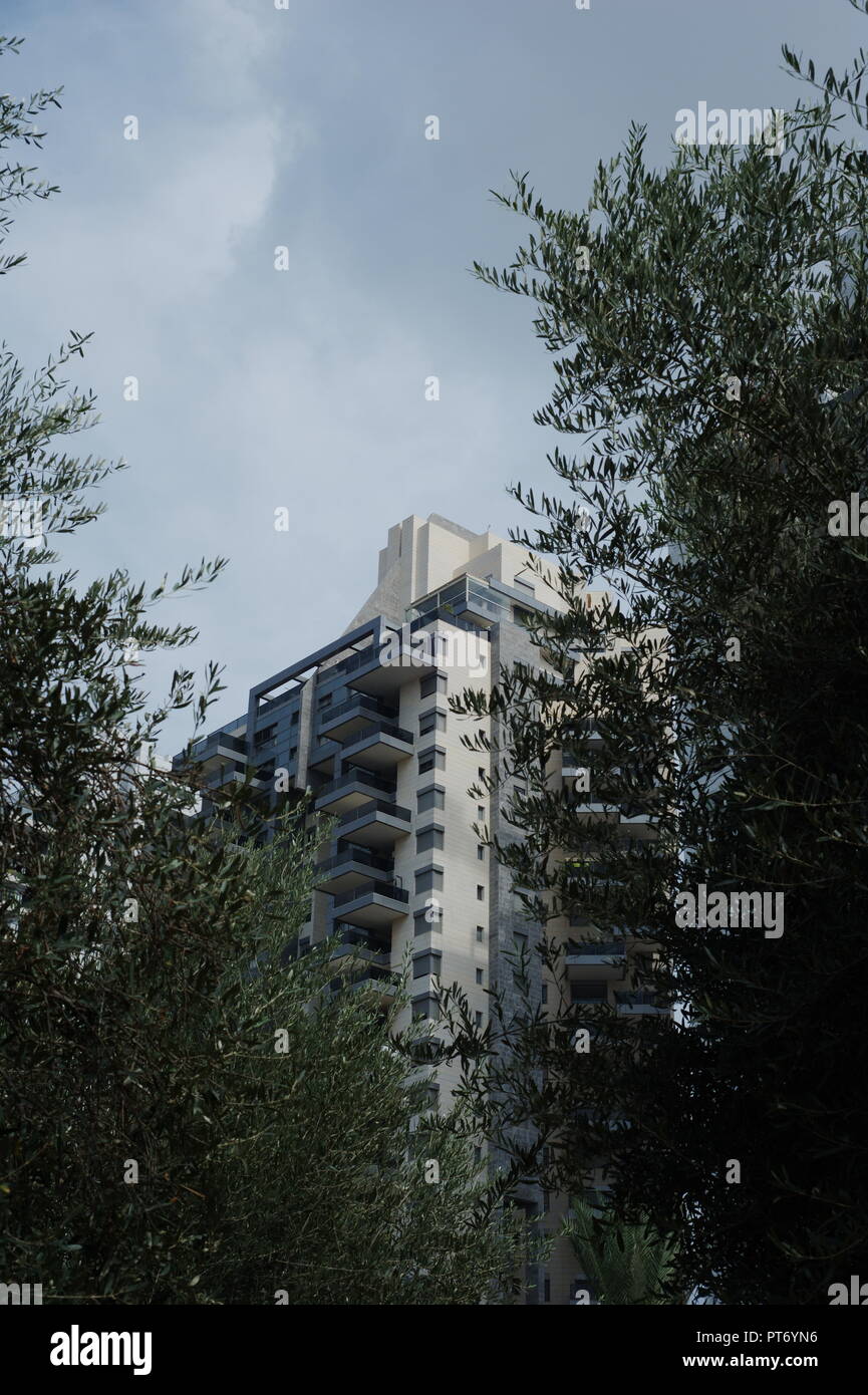 Construction site with new building of a residential quarter hi-res ...