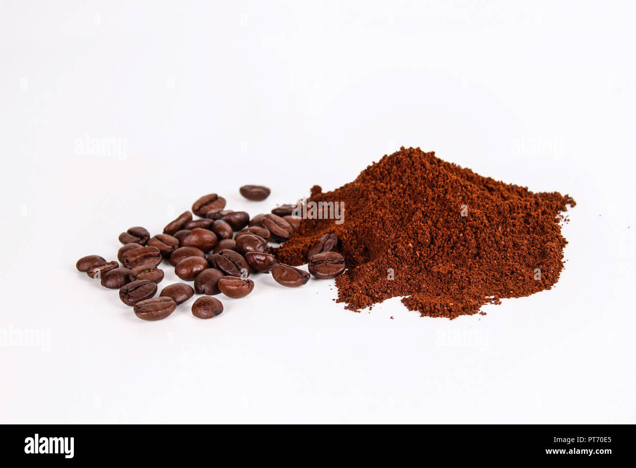 Coffee beans and grounded coffee Stock Photo - Alamy